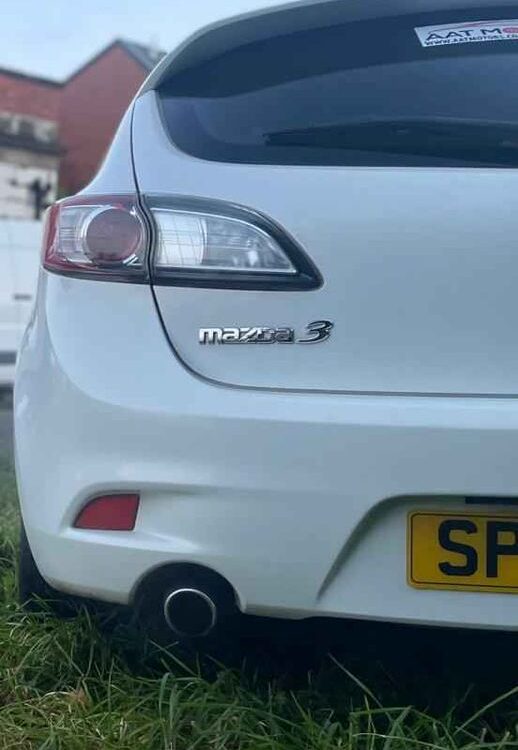2013 White Mazda 3 Venture - AAT Motors Glasgow