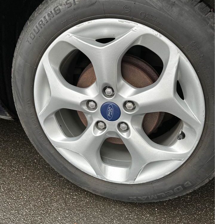 2011 Ford Focus Titanium – AAT Motors Glasgow